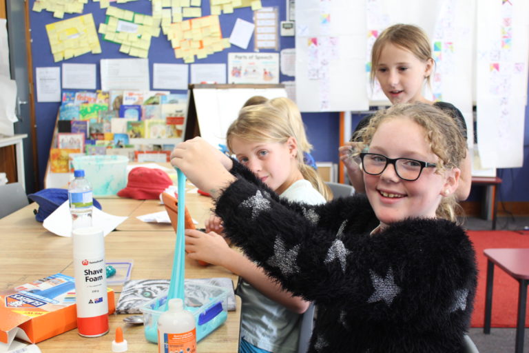 Home [www.kamoprimary.school.nz]